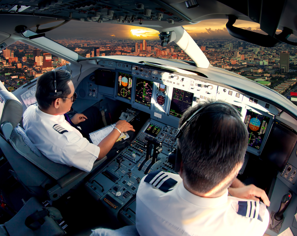 TR Boeing 747-400 First Officer - Confair